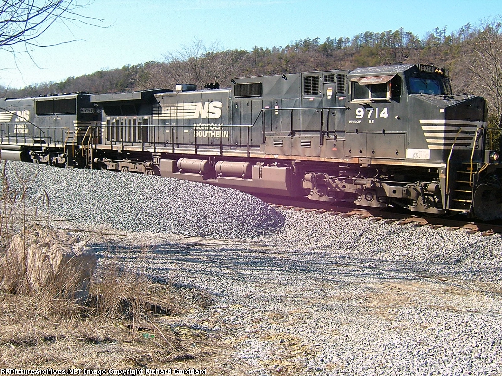 NS 9714